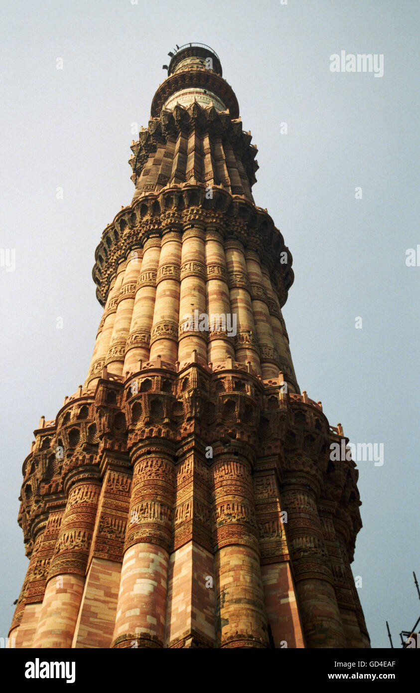 Qutub minars hi-res stock photography and images - Alamy