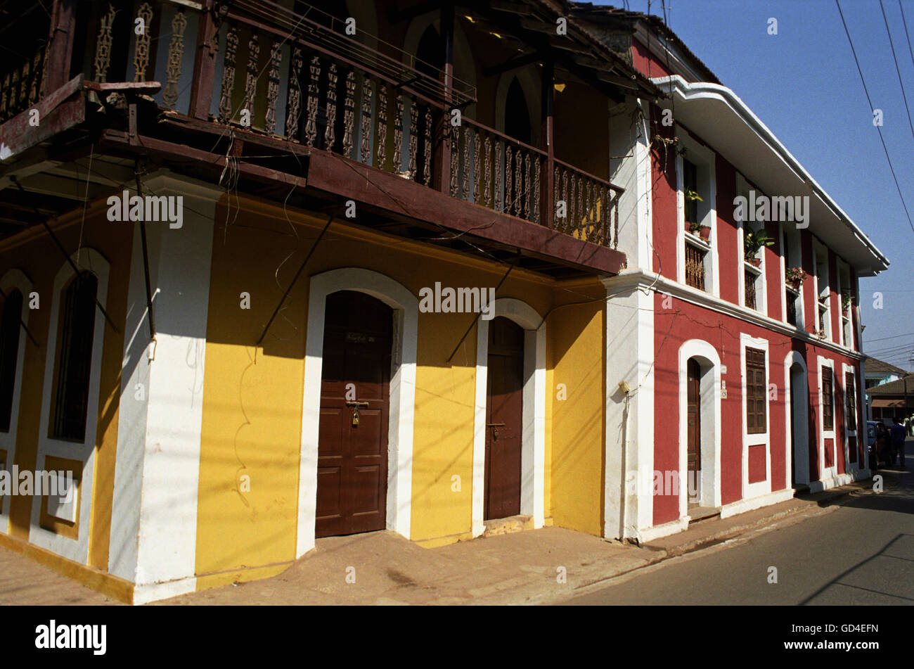 Colourful goa houses hi-res stock photography and images - Alamy