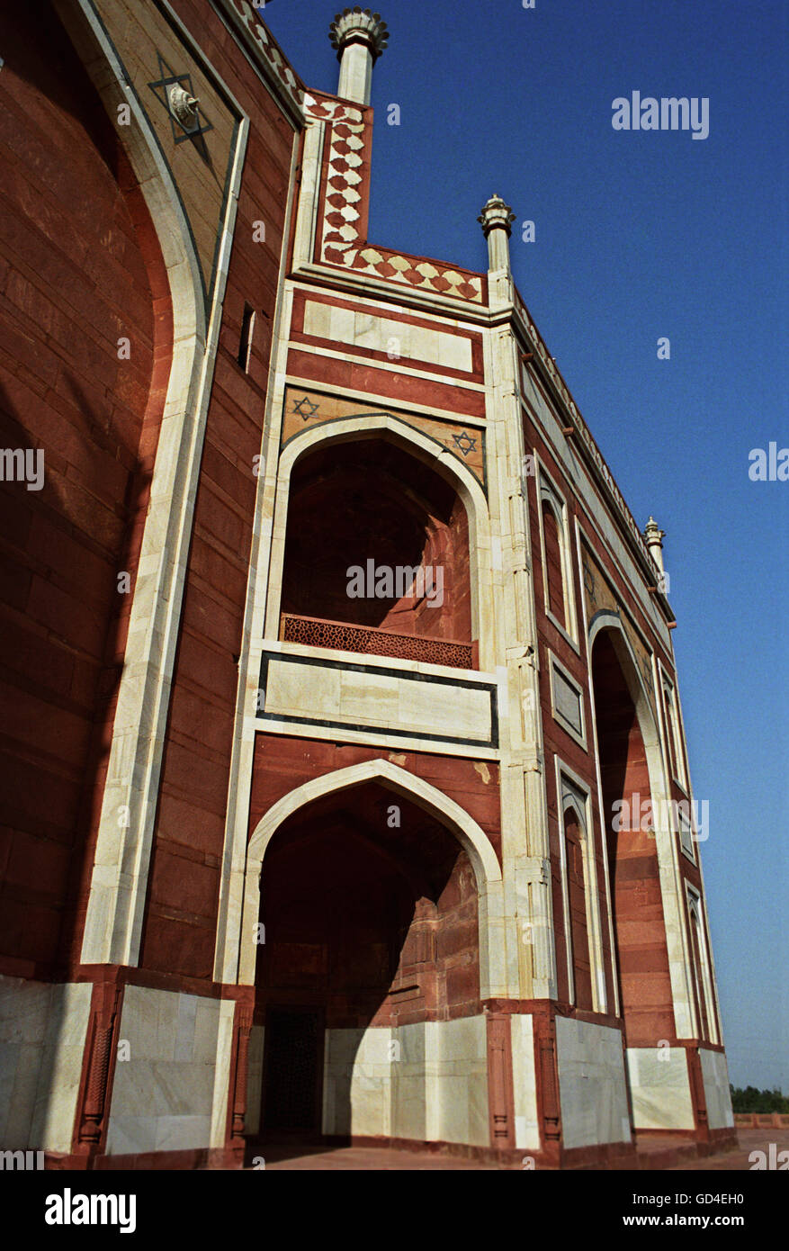 Tomb designs hi-res stock photography and images - Alamy