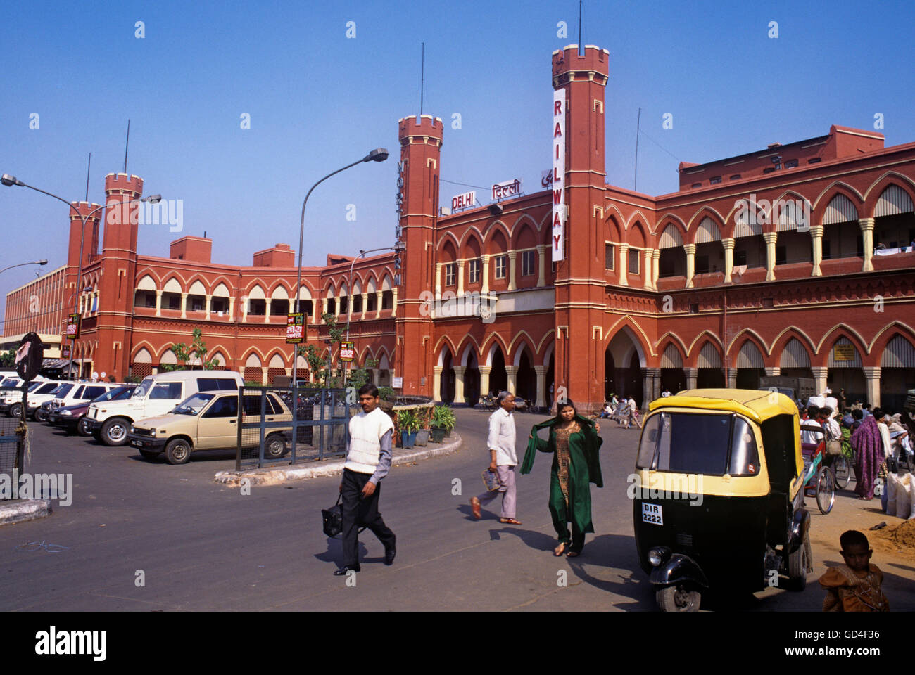 Old delhi railway architecture hi-res stock photography and images - Alamy
