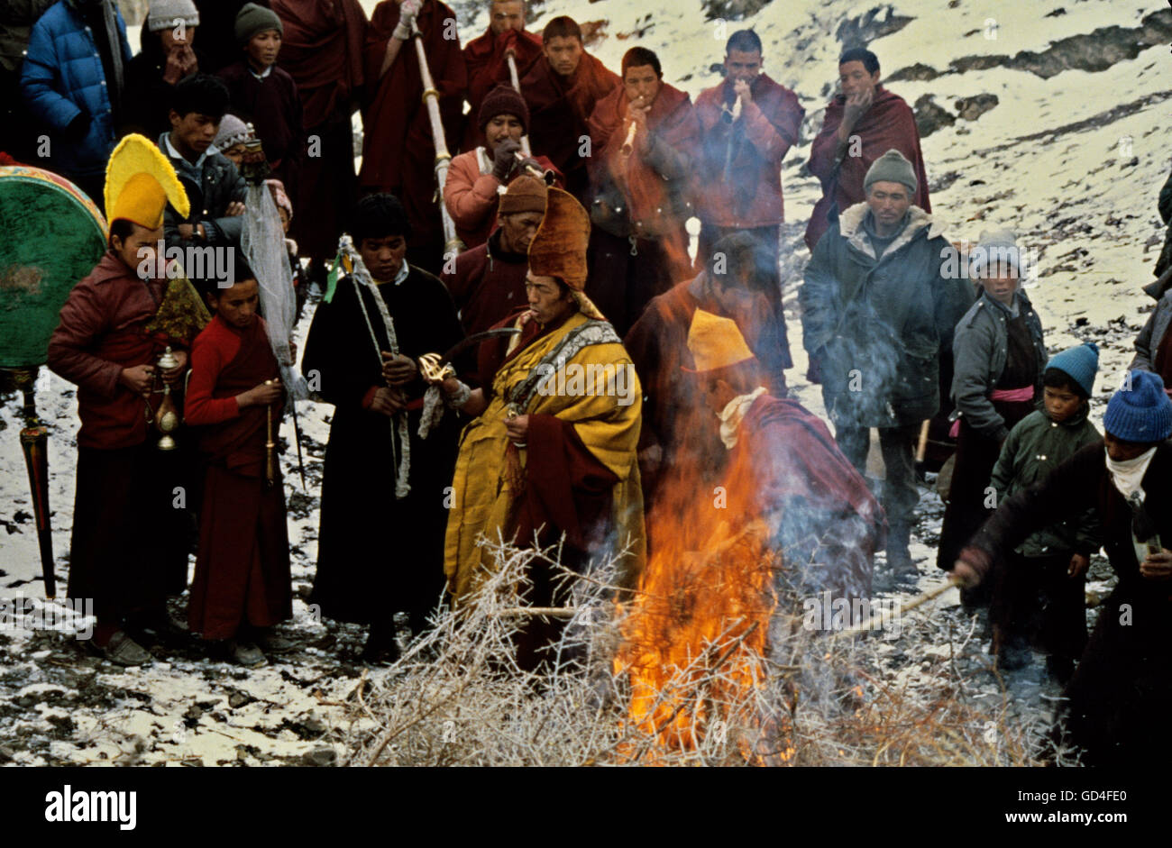 Monks performing a ritual Stock Photo - Alamy