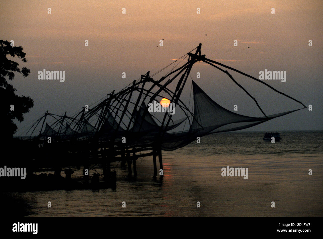 Chinese fishing nets Stock Photo - Alamy