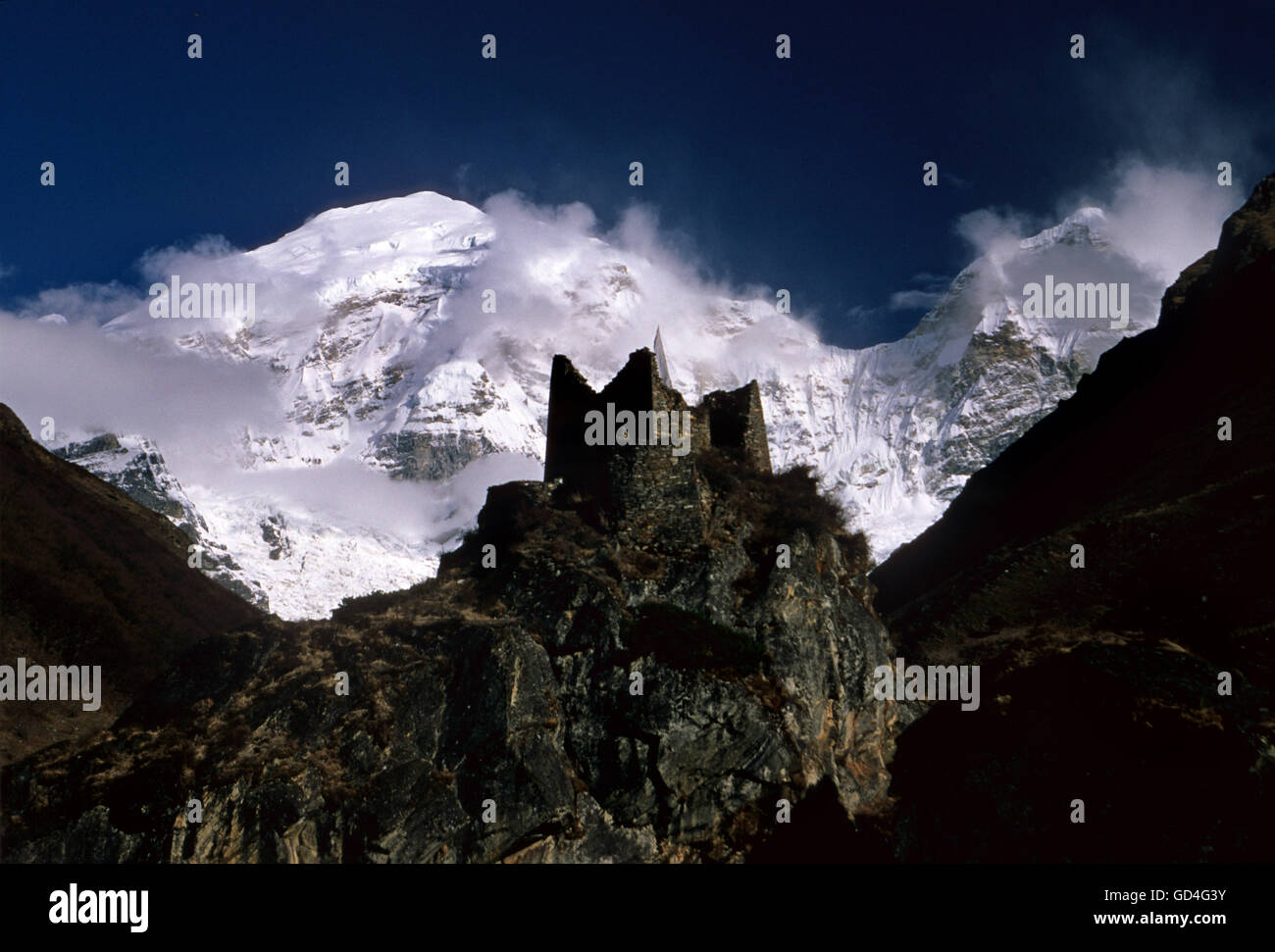 Chomolhari hi-res stock photography and images - Alamy