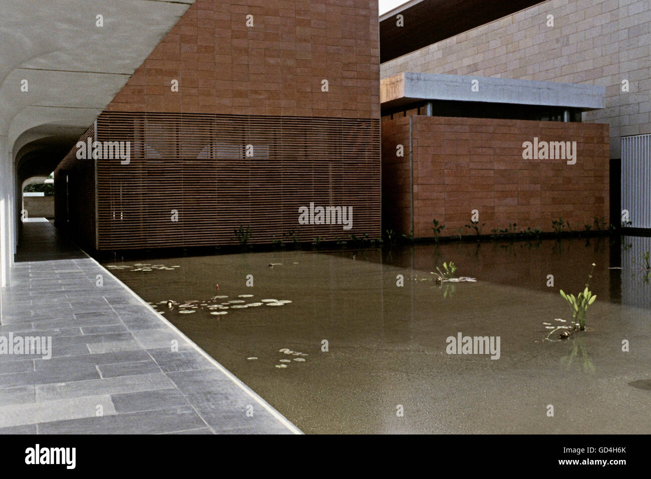 Itc sonar hotel hi-res stock photography and images - Alamy