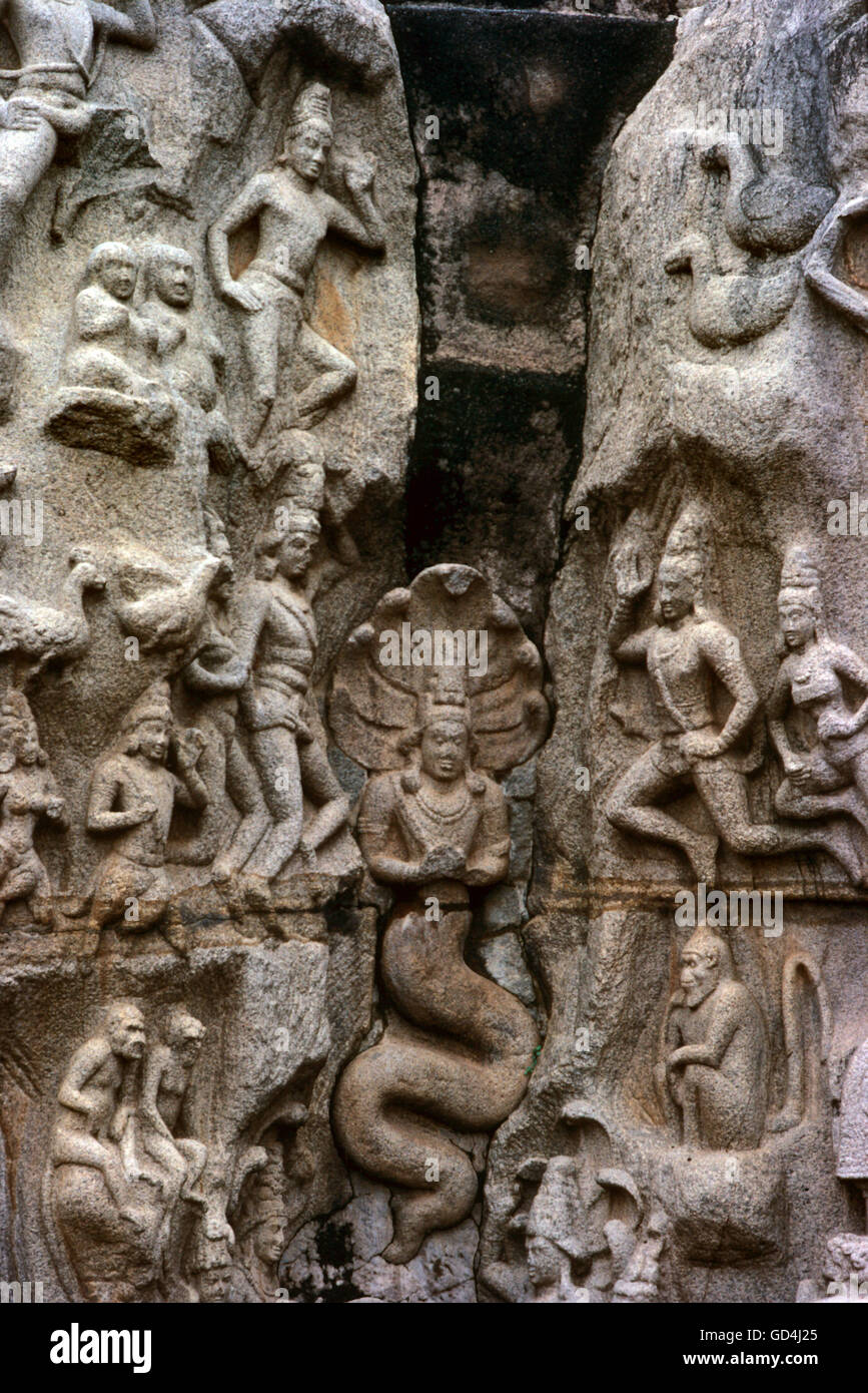 Serpent deity hi-res stock photography and images - Alamy