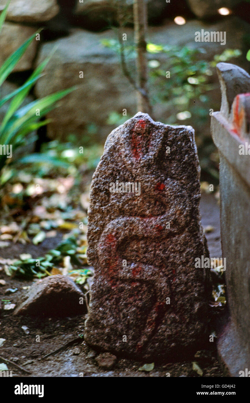 Serpent deity hi-res stock photography and images - Alamy