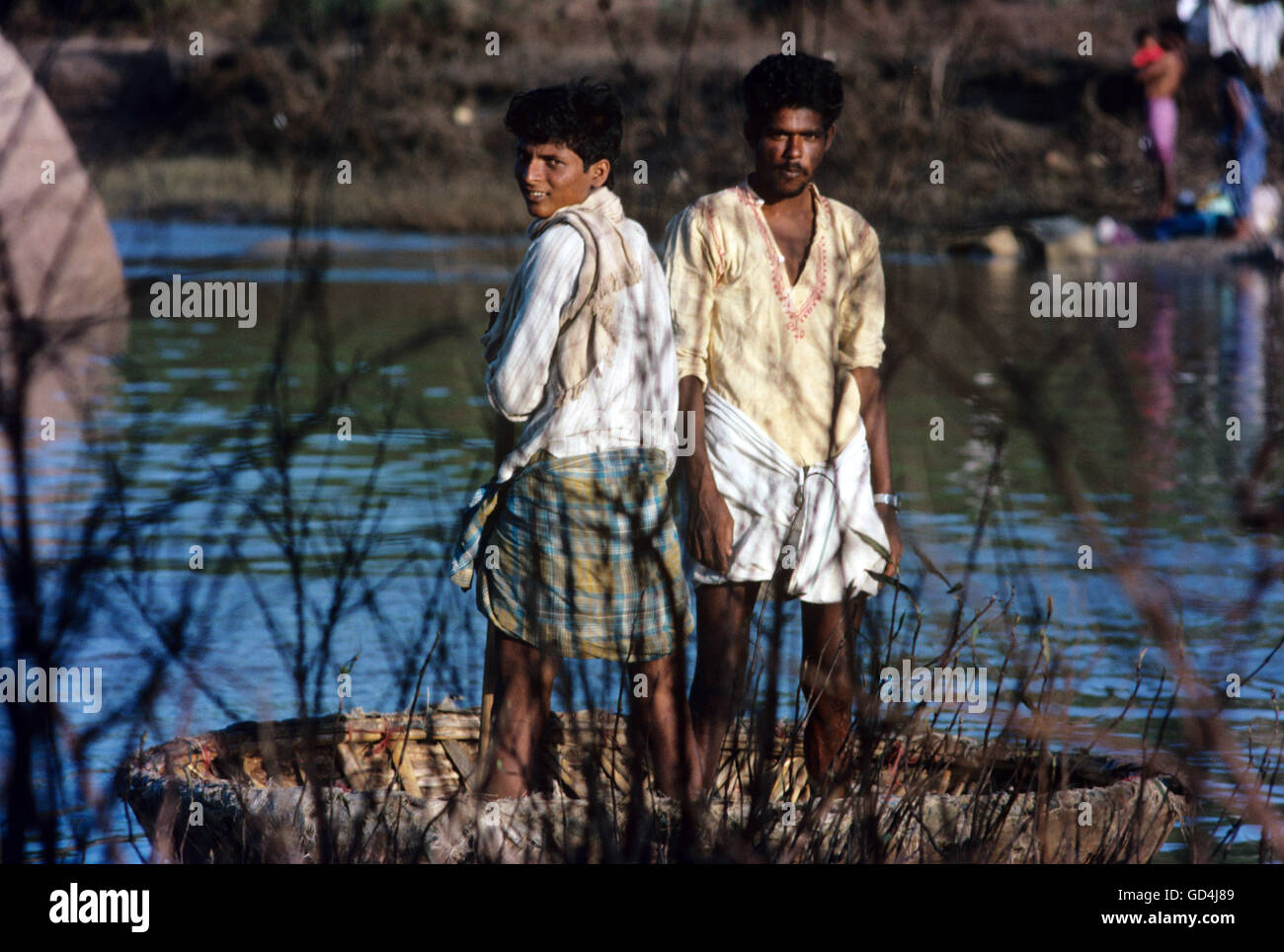 Water coracle hi-res stock photography and images - Alamy