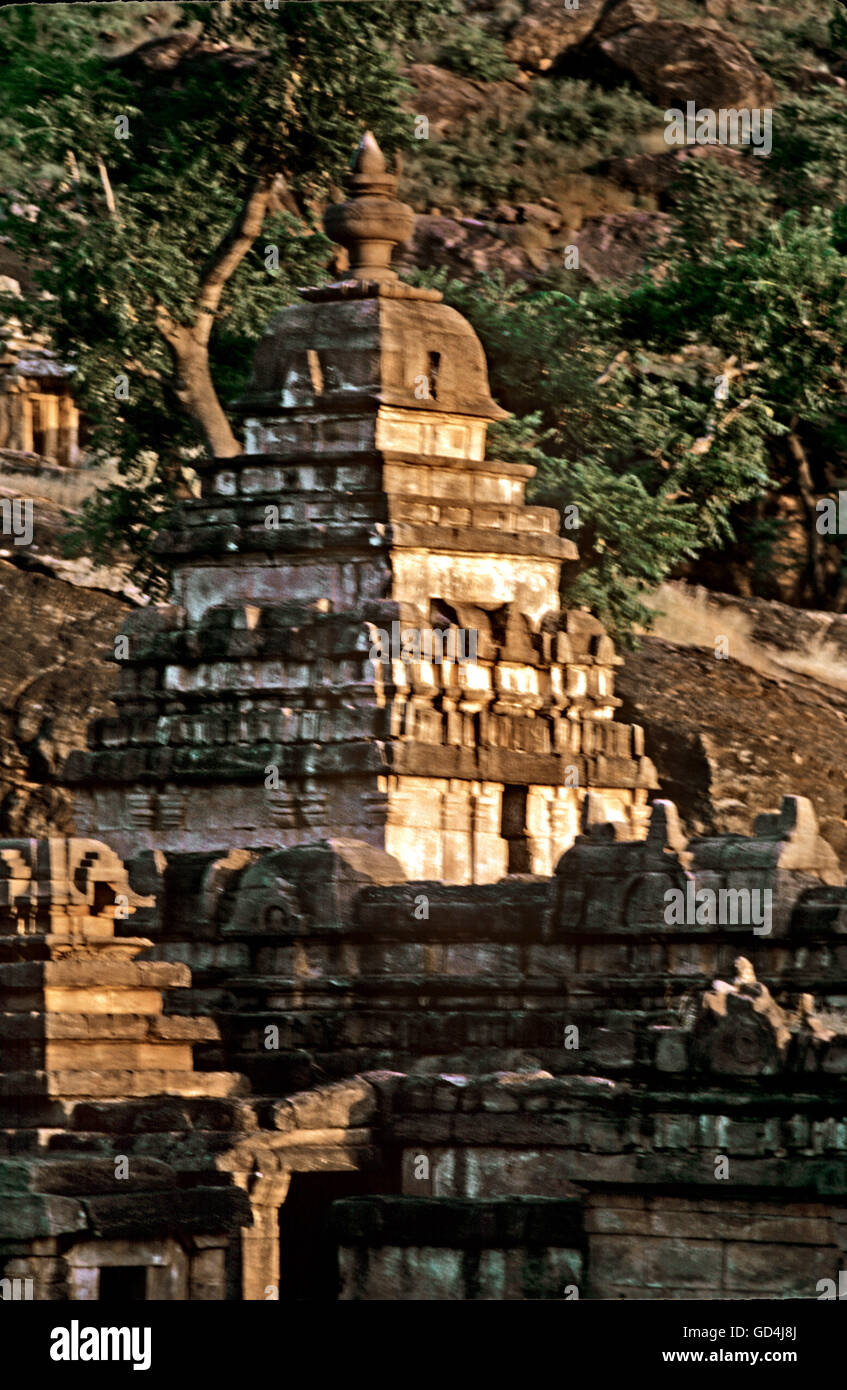 Temple shikhar hi-res stock photography and images - Alamy