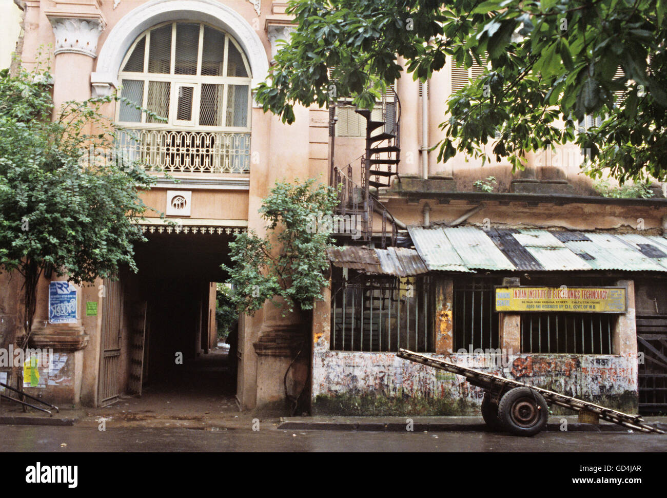 Rajbari hi-res stock photography and images - Alamy