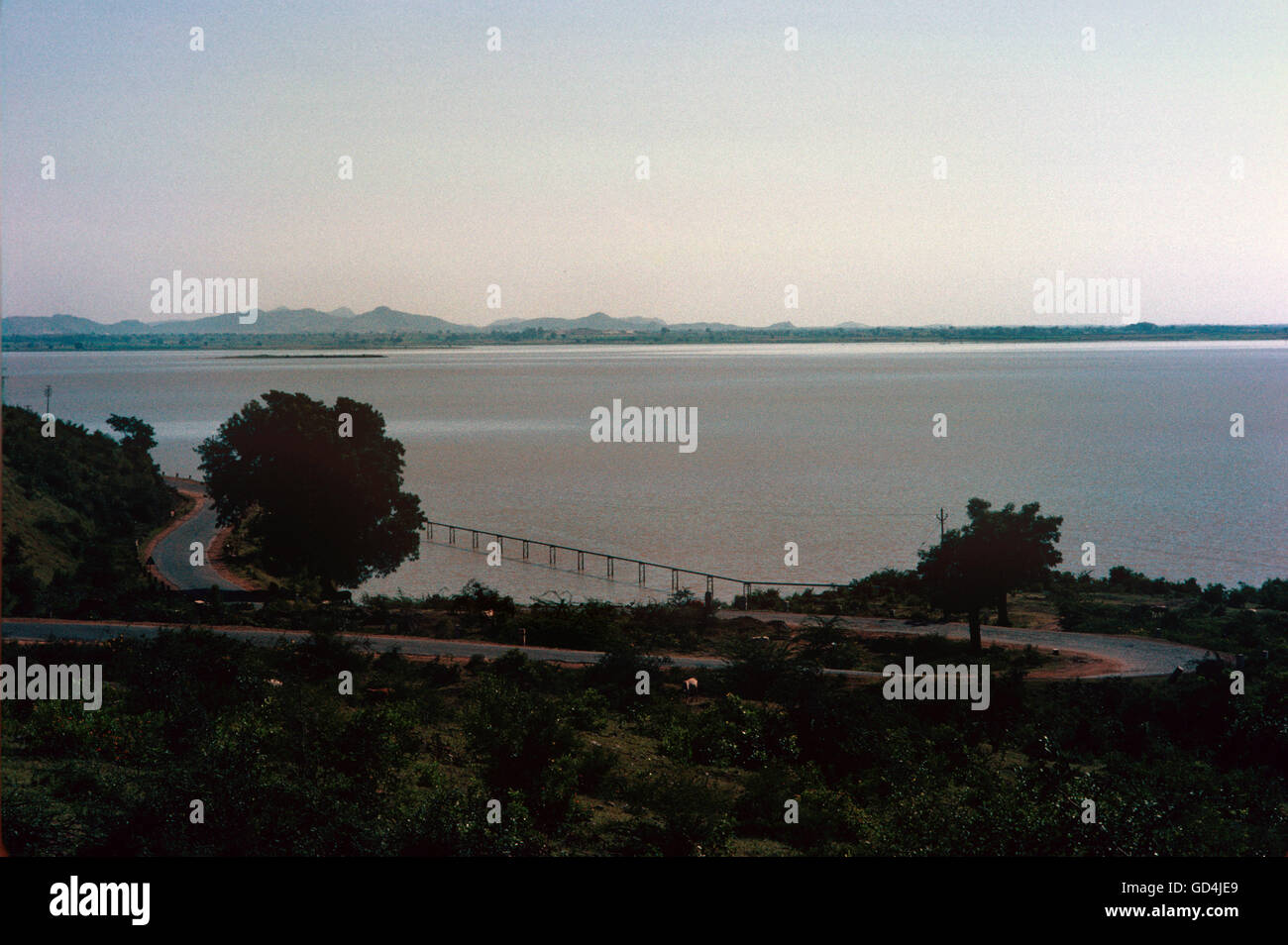 Tungabhadra dam hi-res stock photography and images - Alamy