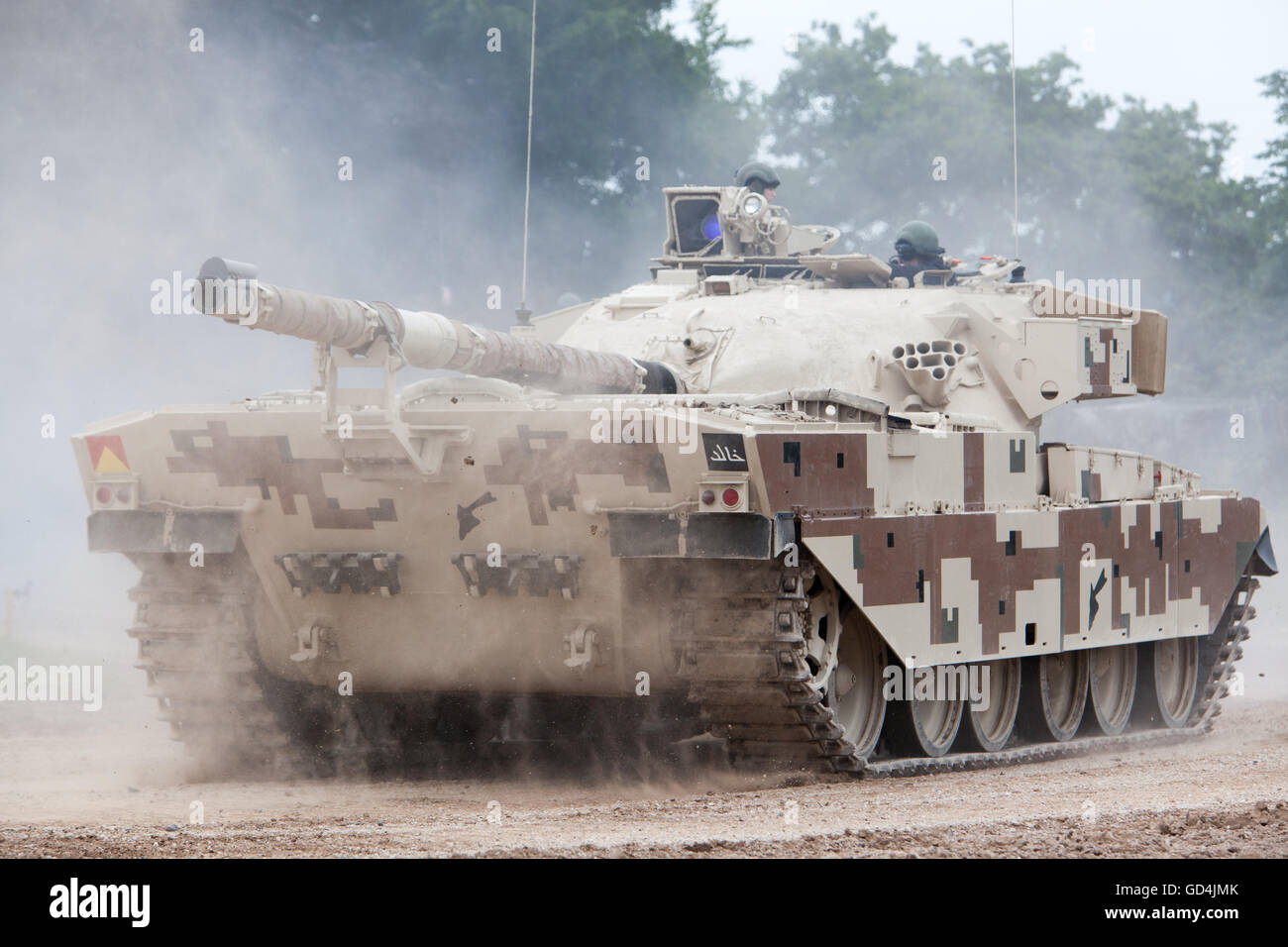 Chieftain tank shir 1 hi-res stock photography and images - Alamy