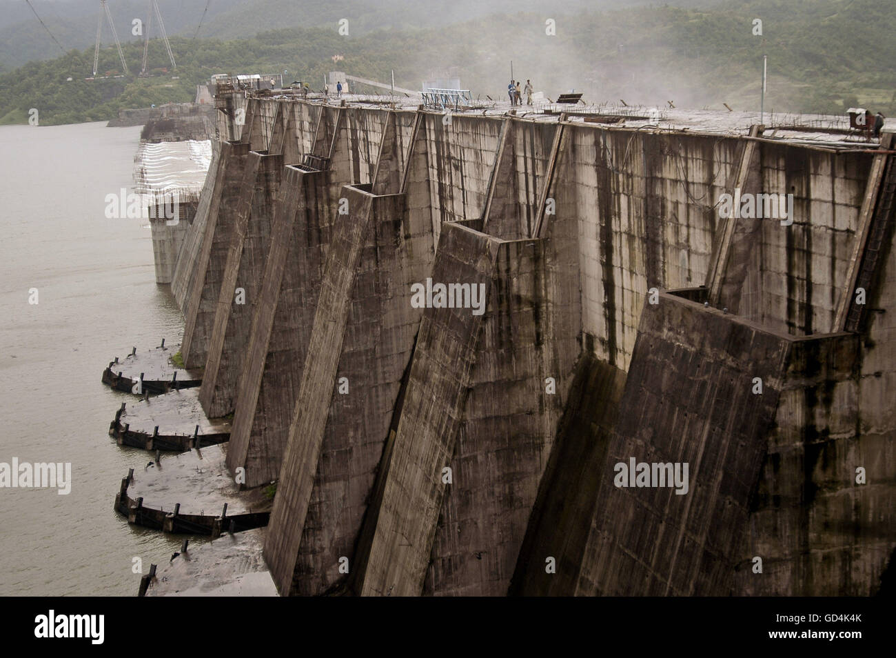 Narmada dam hi-res stock photography and images - Alamy
