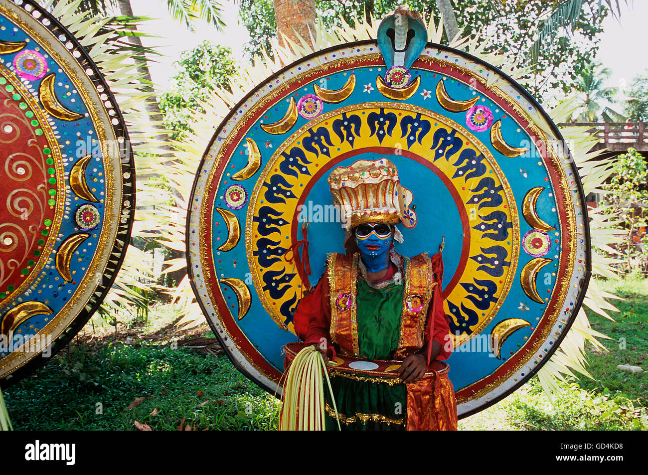 Temple ritual dance Stock Photo - Alamy