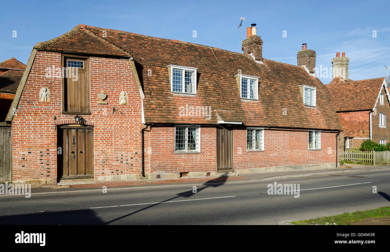 An historic building in the pretty village of Goudhurst, Kent, UK Stock ...