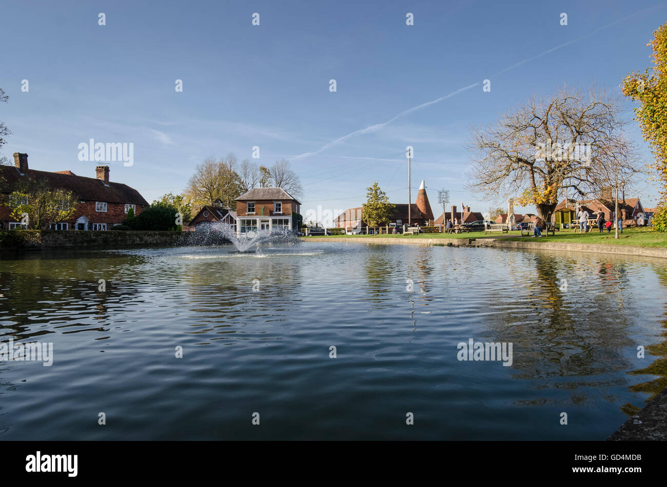 Pond and fountain in the pretty village of Goudhurst, Kent, UK Stock ...