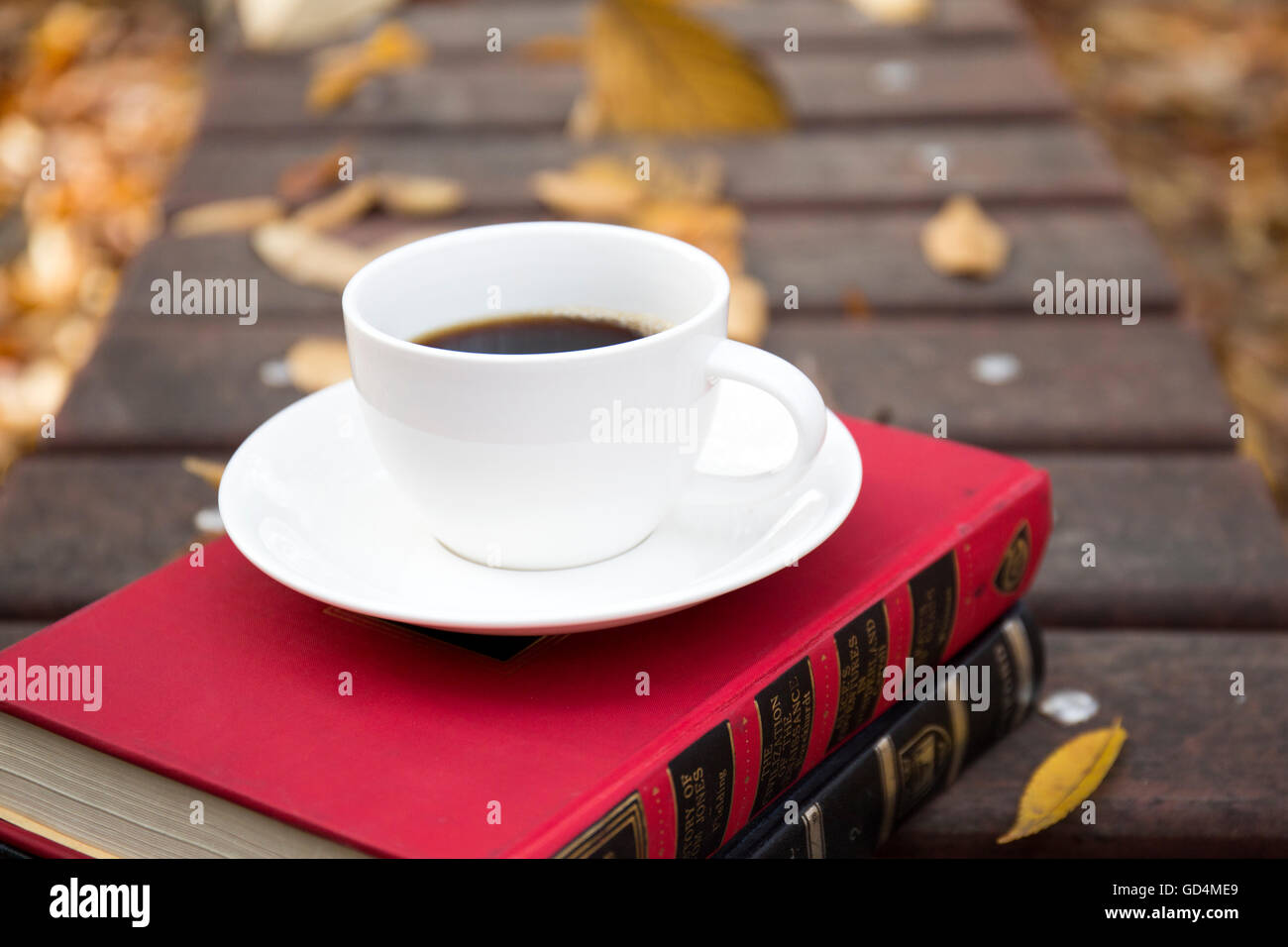 Fall an object Stock Photo - Alamy