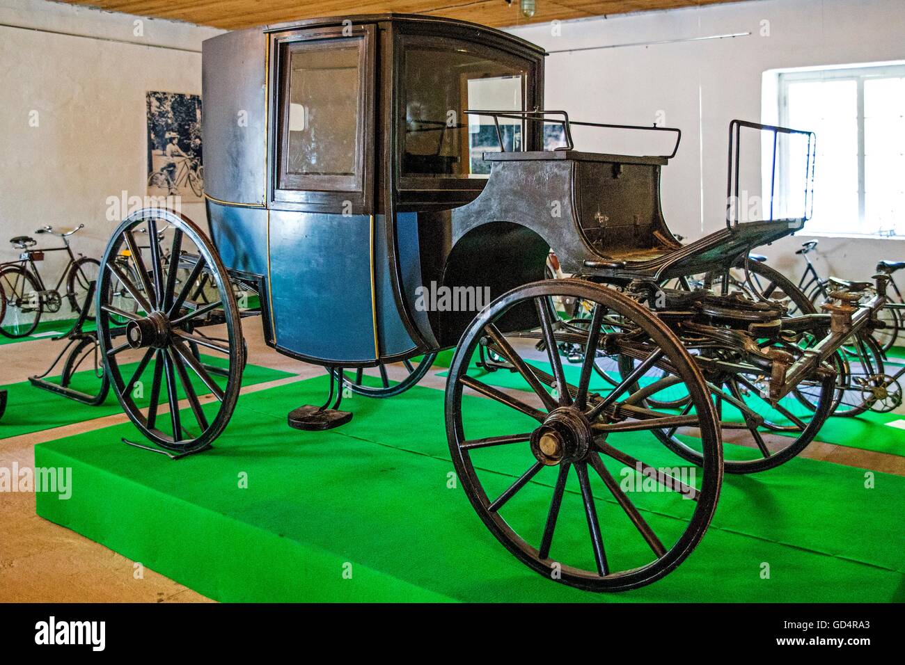 transport / transportation, coach, Palmse Manor, Estonia, Baltic German ...