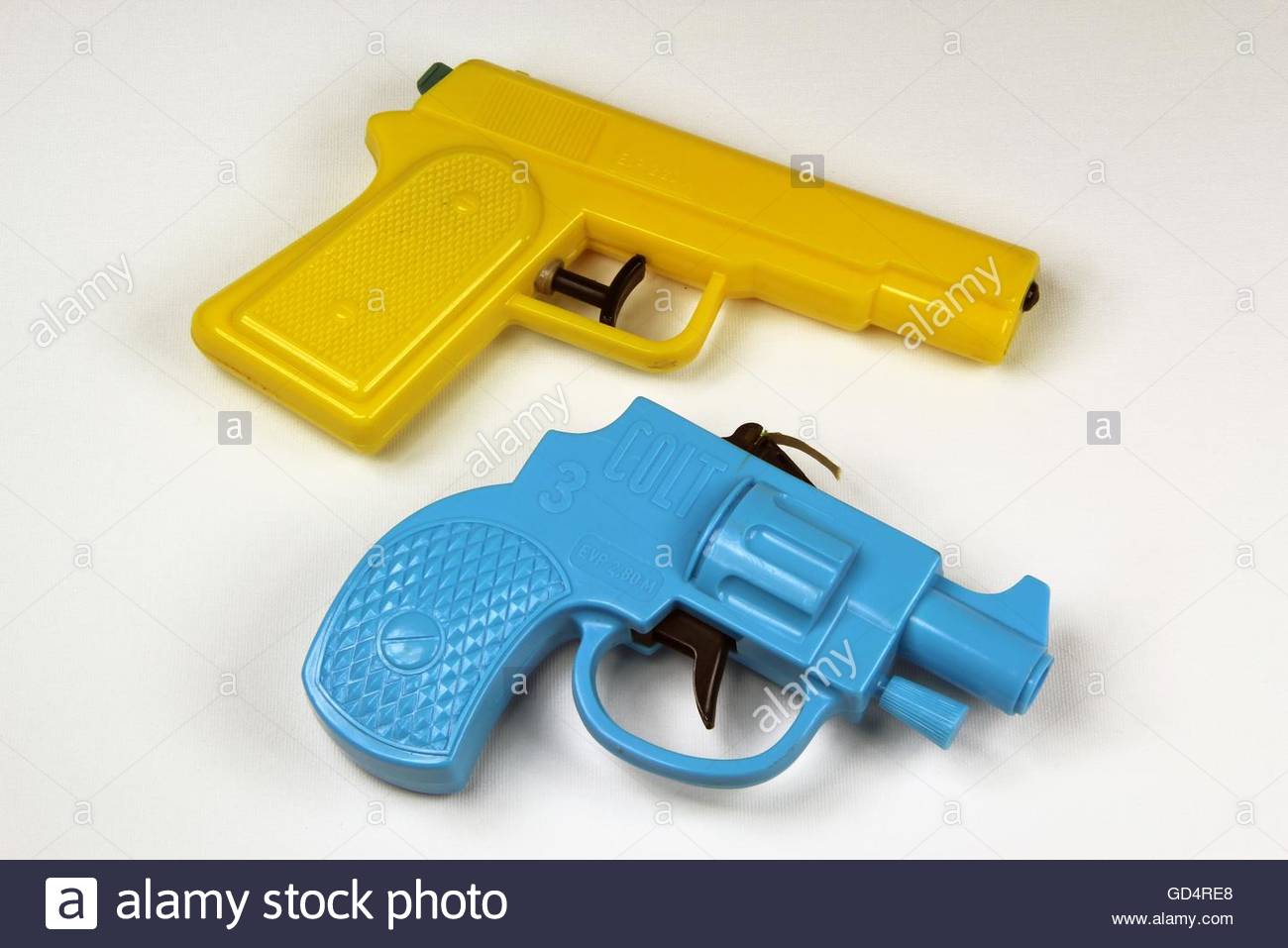 Colt Revolvers Stock Photos & Colt Revolvers Stock Images - Alamy