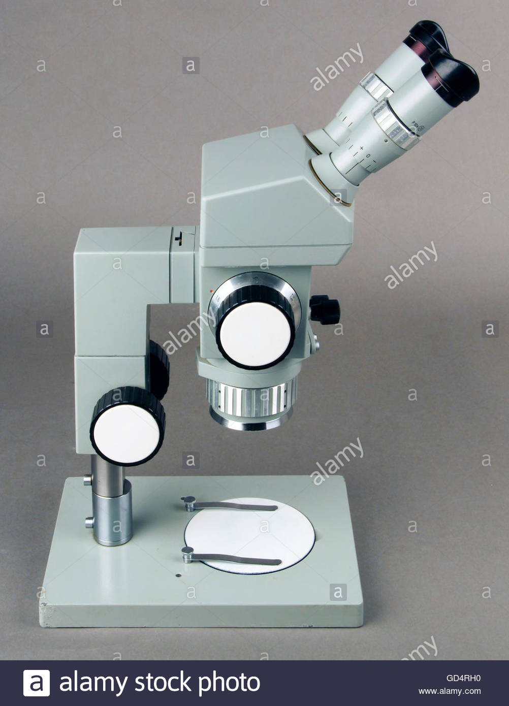 Stereo Microscope Stock Photos & Stereo Microscope Stock Images - Alamy