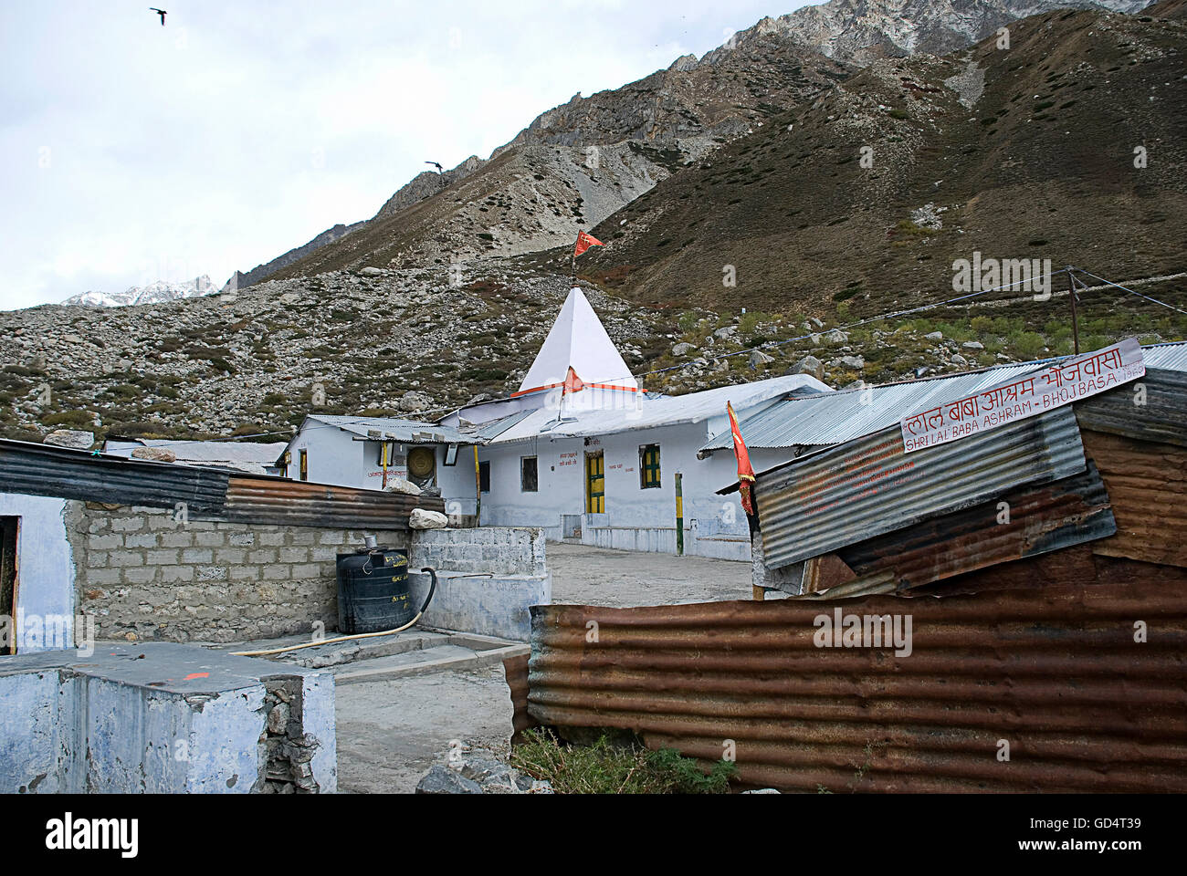 Ashrams of india hi-res stock photography and images - Alamy