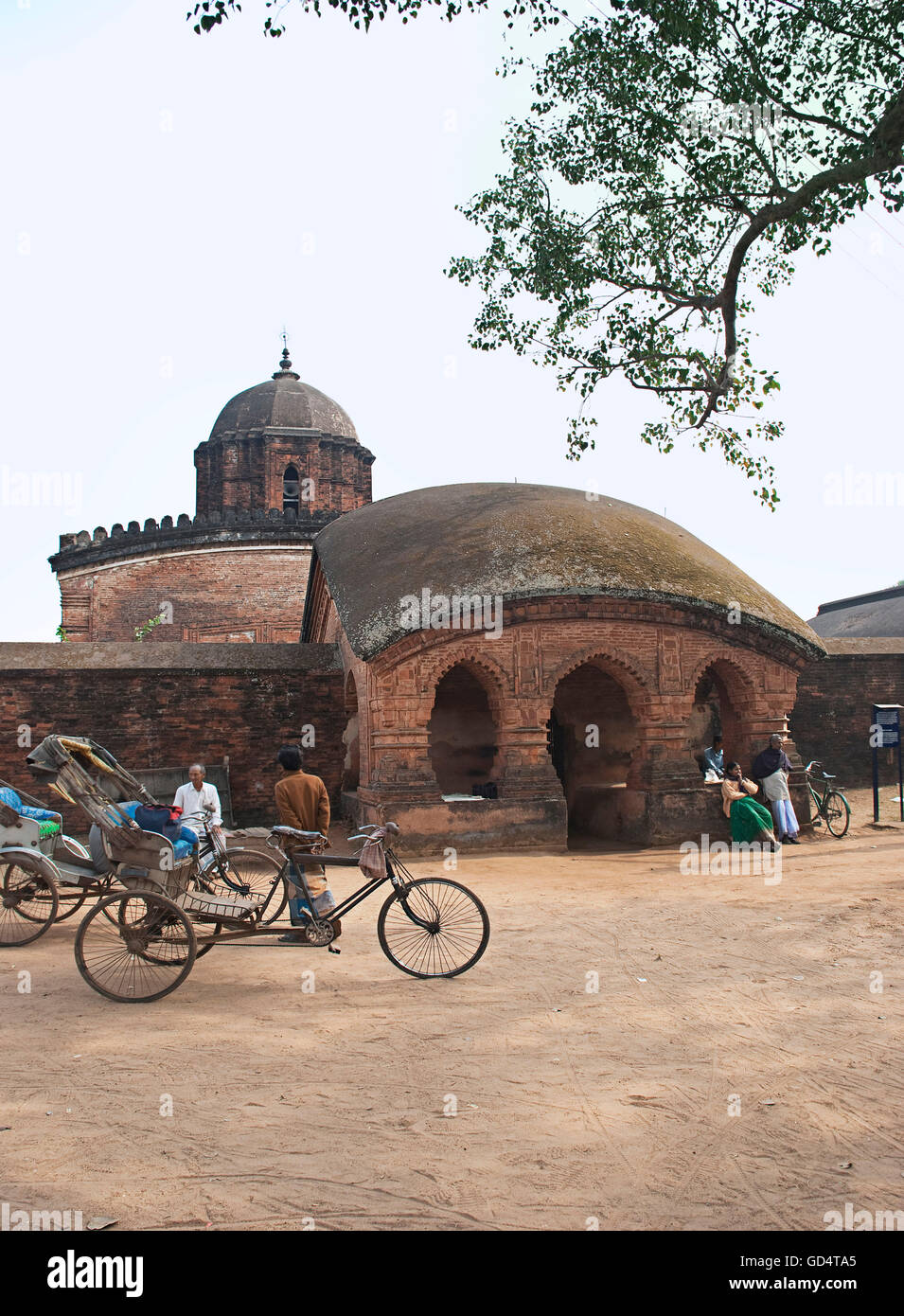 Cycle rickshaw in front of Madanmohan Temple Stock Photo - Alamy