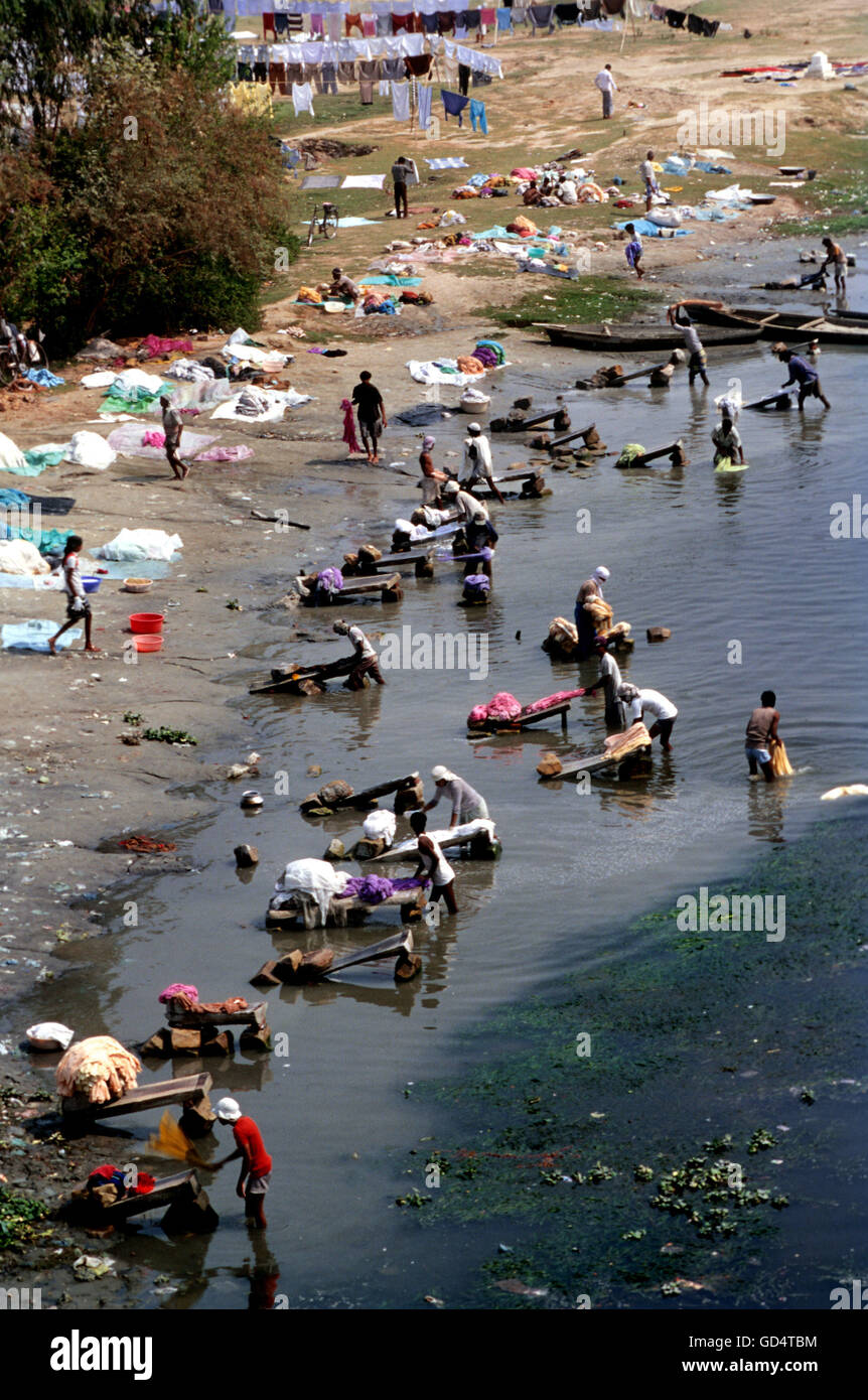 Gomati river hi-res stock photography and images - Alamy