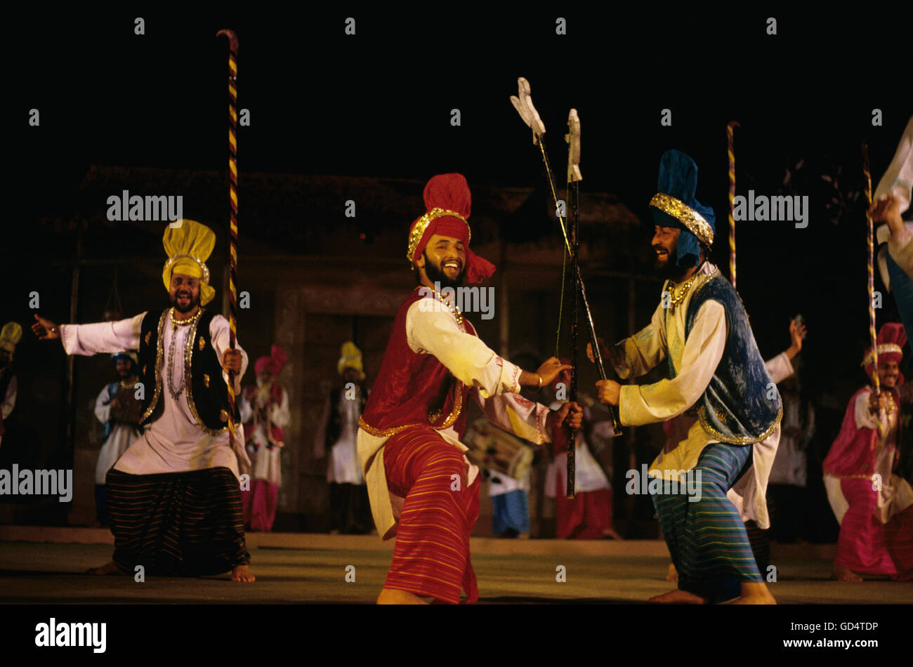 Bhangra traditional folk dance hi-res stock photography and images - Alamy