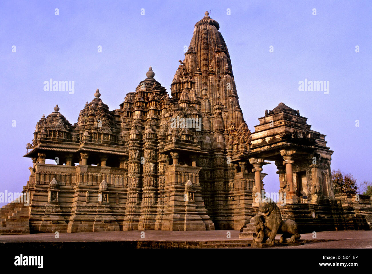 Kandariya Mahadeo temple Stock Photo - Alamy
