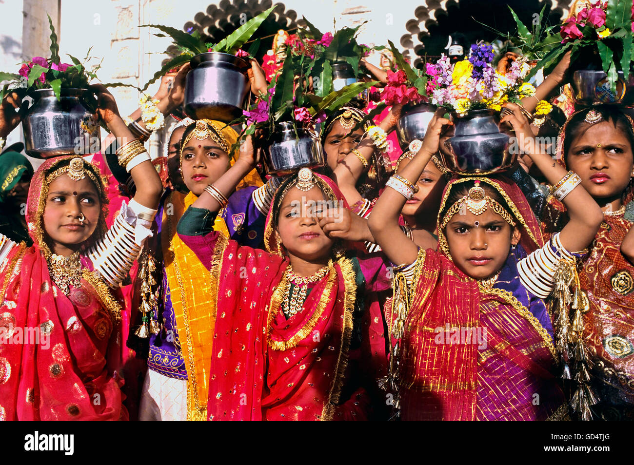 Gangaur festival hi-res stock photography and images - Alamy