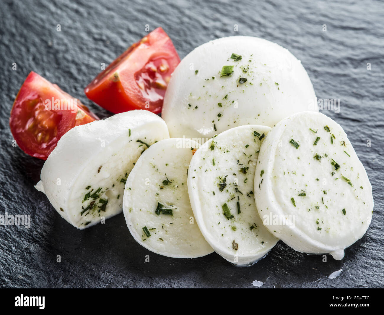 White mozzarella cheese hi-res stock photography and images - Alamy