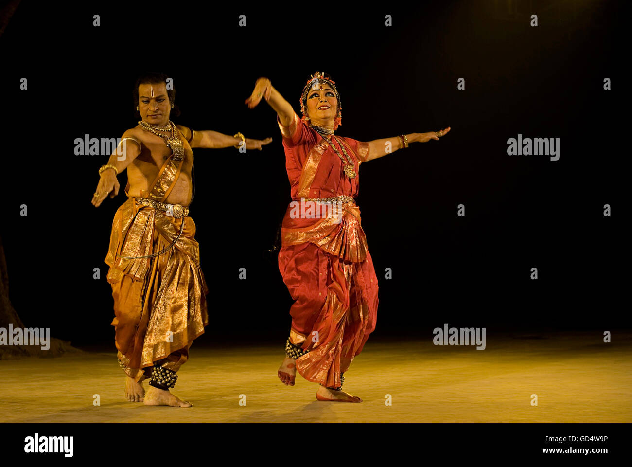 Kuchipudi dance hi-res stock photography and images - Alamy