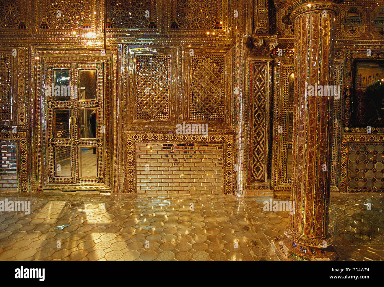 Glass temple hi-res stock photography and images - Alamy