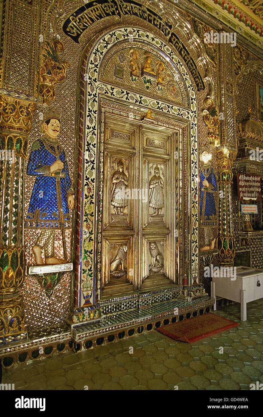 Glass temple hi-res stock photography and images - Alamy