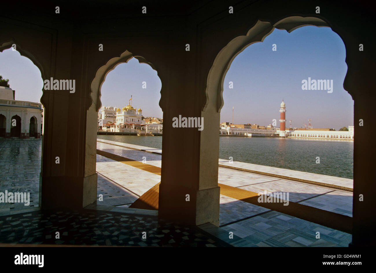 Golden temple amritsar arch hi-res stock photography and images - Alamy