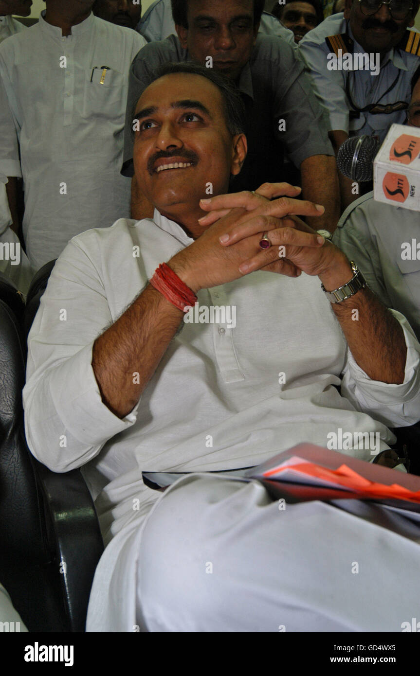 Praful patel hi-res stock photography and images - Alamy