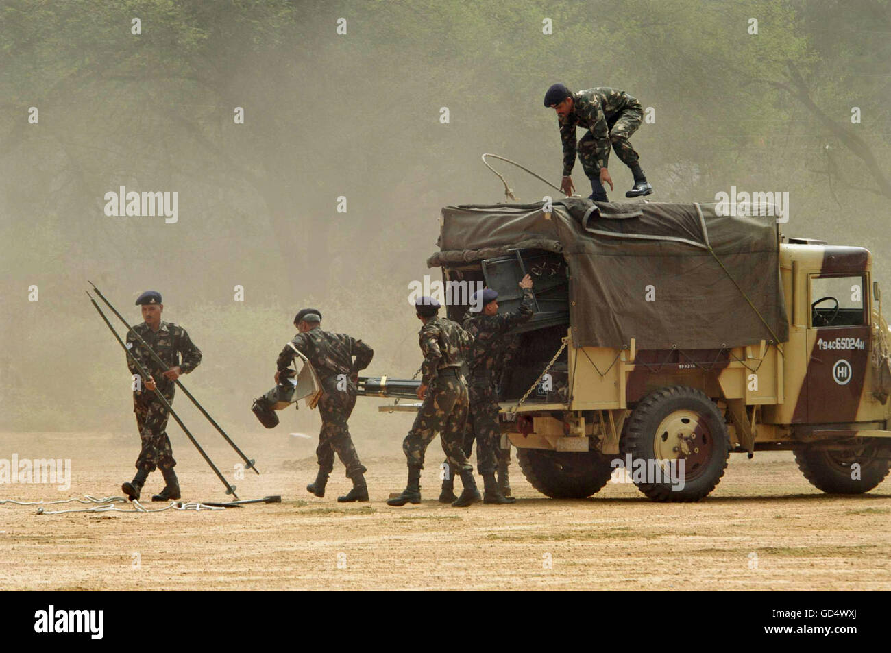 Indian army soldier truck hi-res stock photography and images - Alamy
