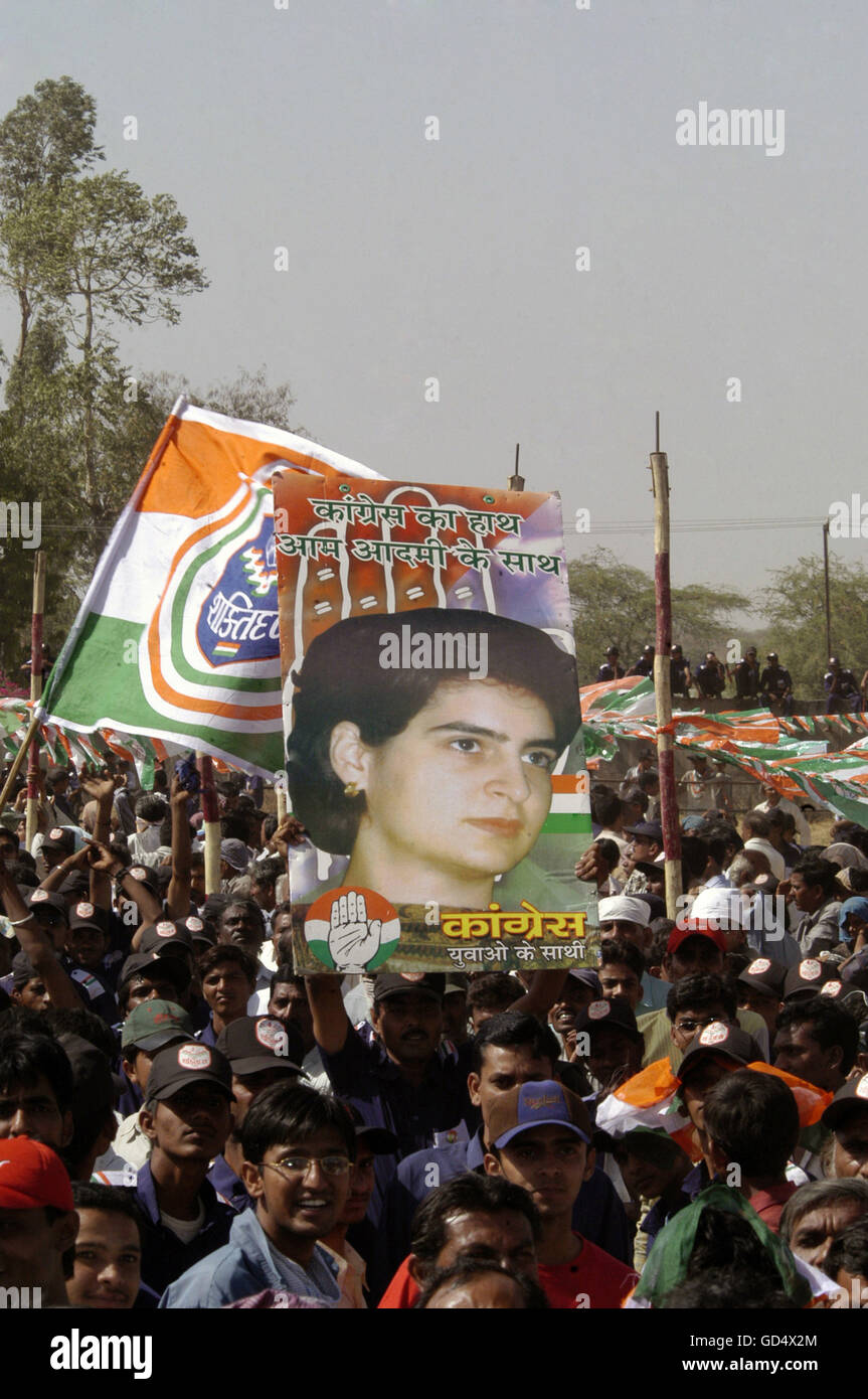 Priyanka gandhi hi-res stock photography and images - Alamy