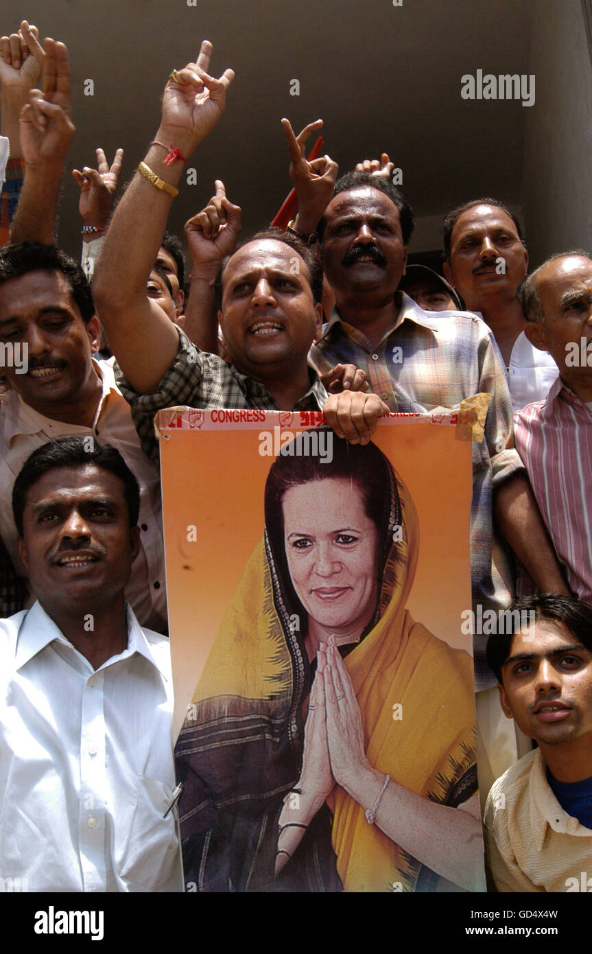 Congress party hi-res stock photography and images - Alamy