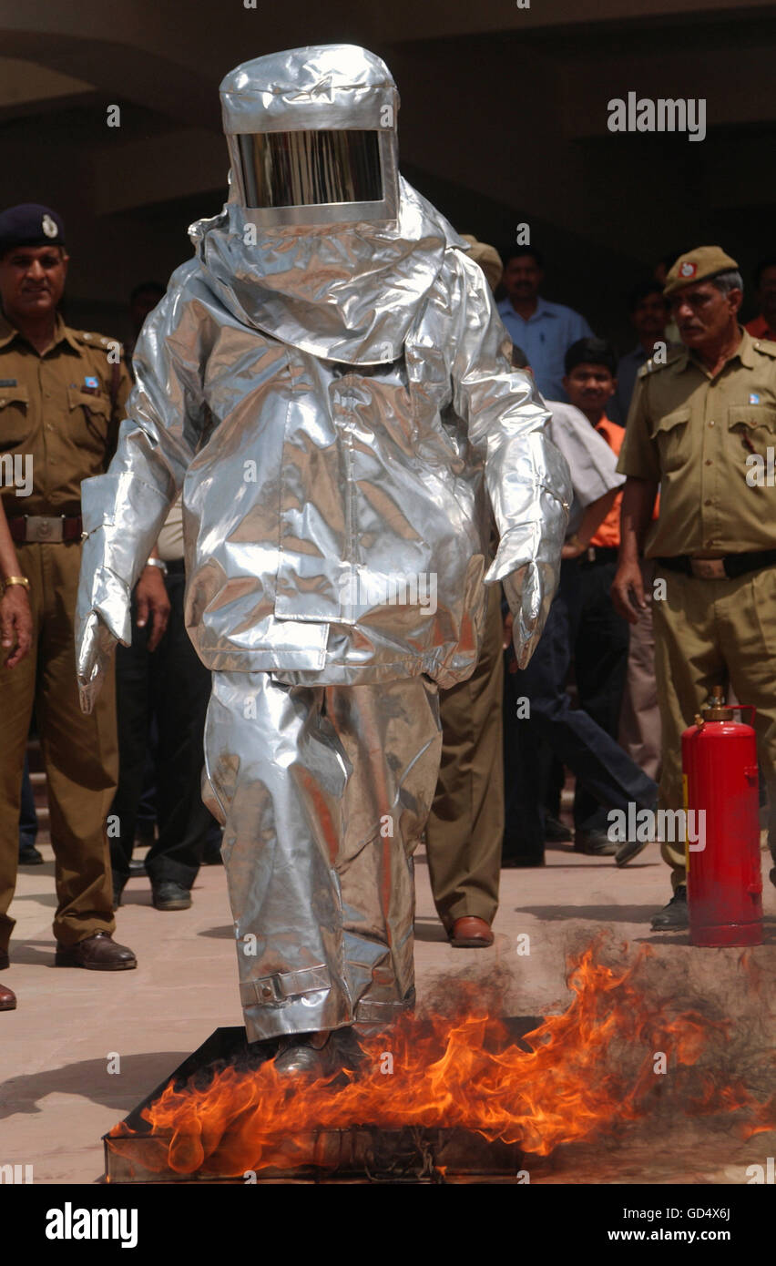 Fire officer hi-res stock photography and images - Alamy