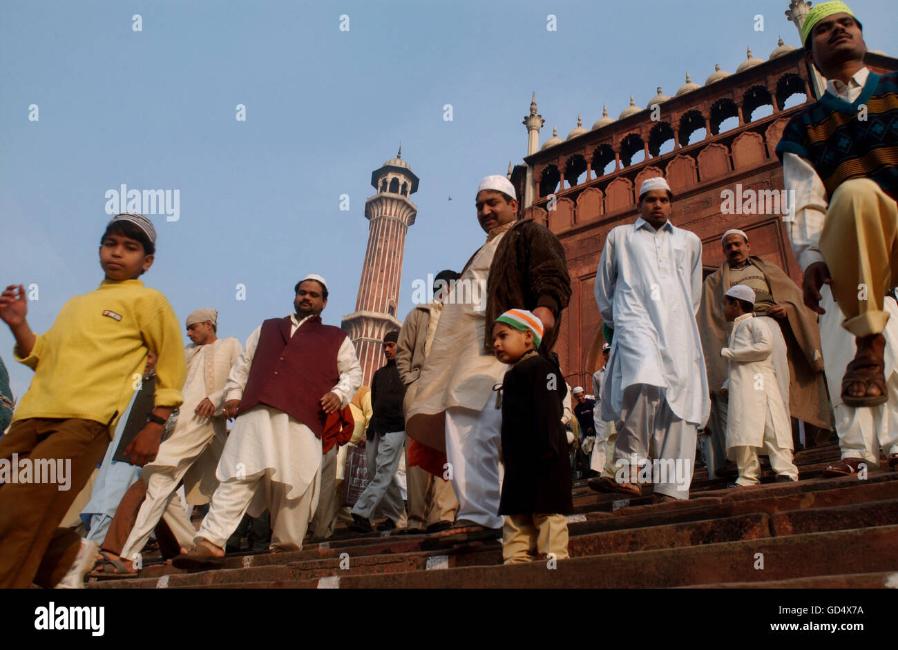 Indian muslim devotees hi-res stock photography and images - Alamy