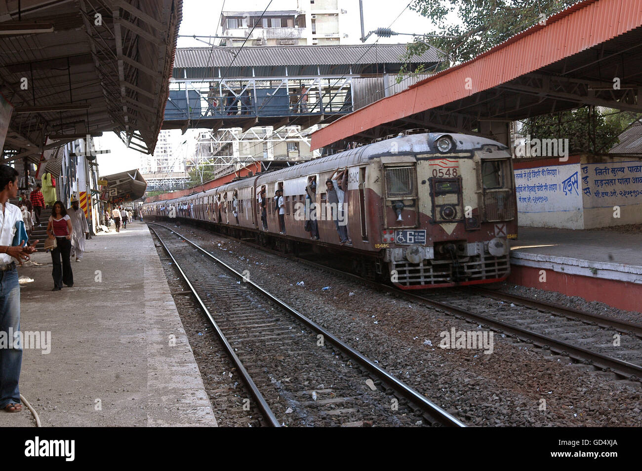 Mumbai Local Train High Resolution Stock Photography and Images - Alamy