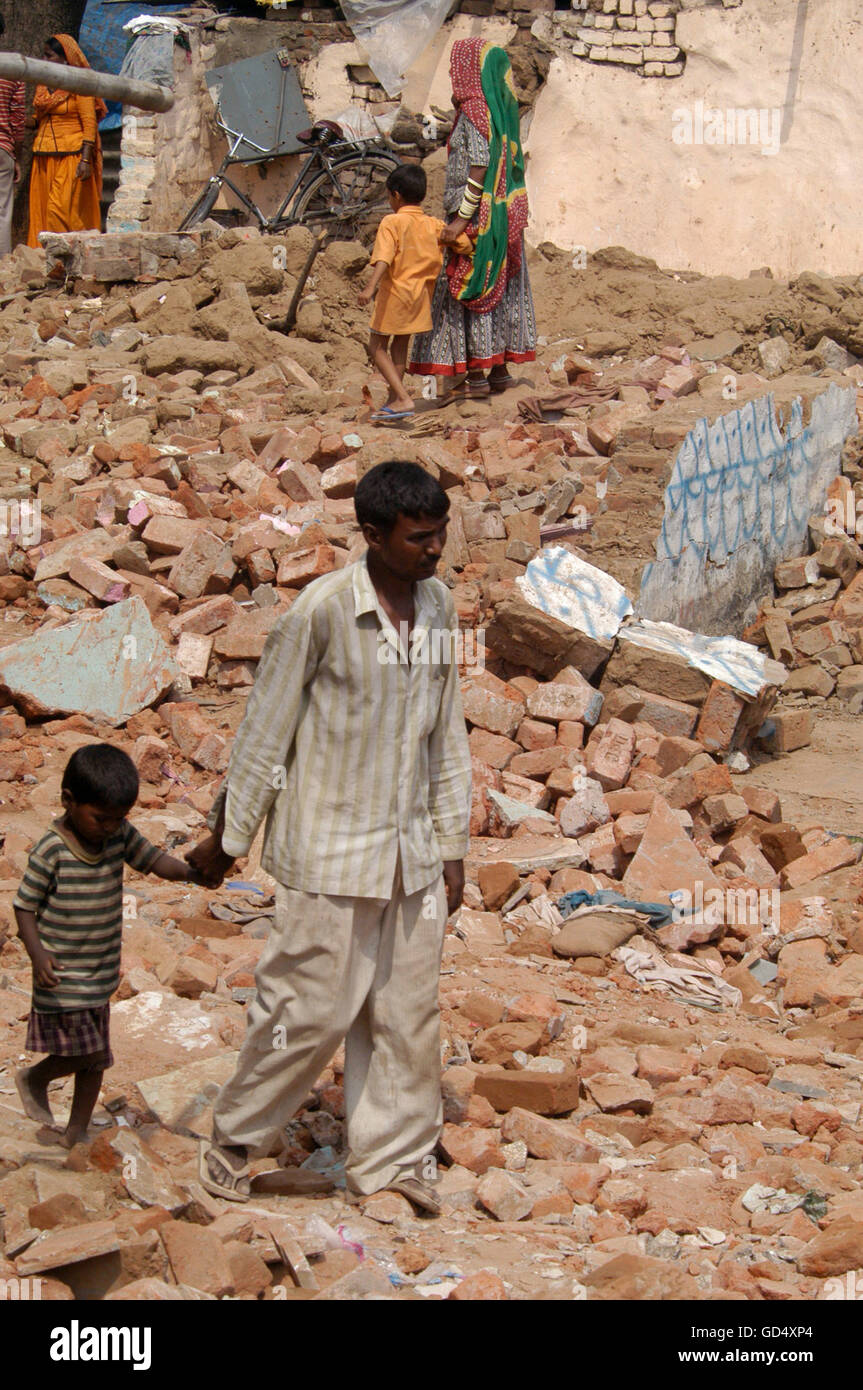 Ruined family hi-res stock photography and images - Alamy