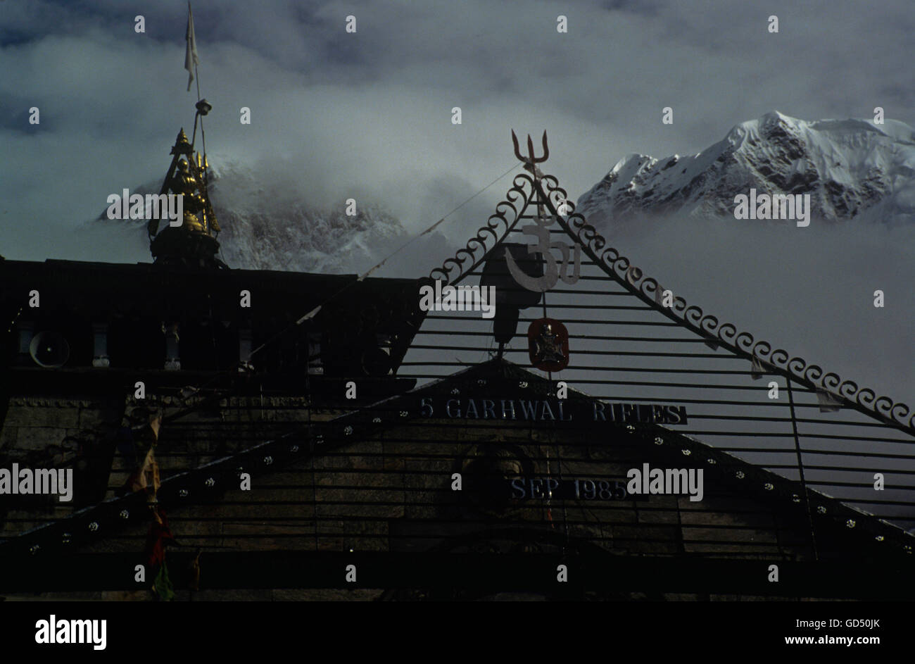 Kedarnath peak hi-res stock photography and images - Alamy