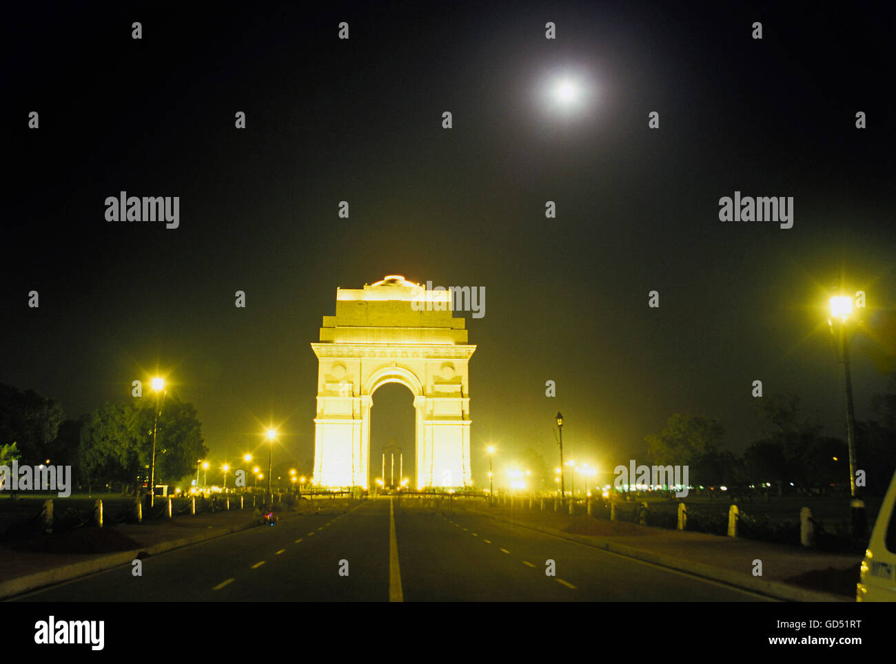 India gate lights night new hi-res stock photography and images - Alamy