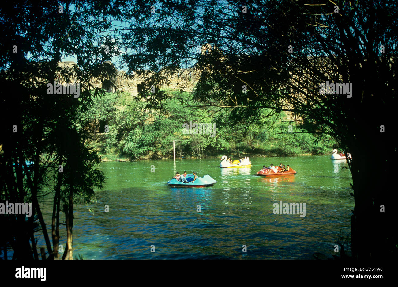 Boating at Old Fort lake Stock Photo - Alamy