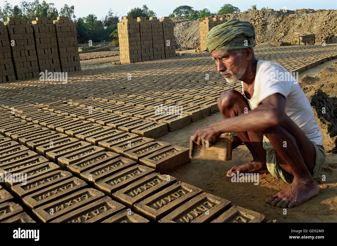 Rural labourer hi-res stock photography and images - Alamy