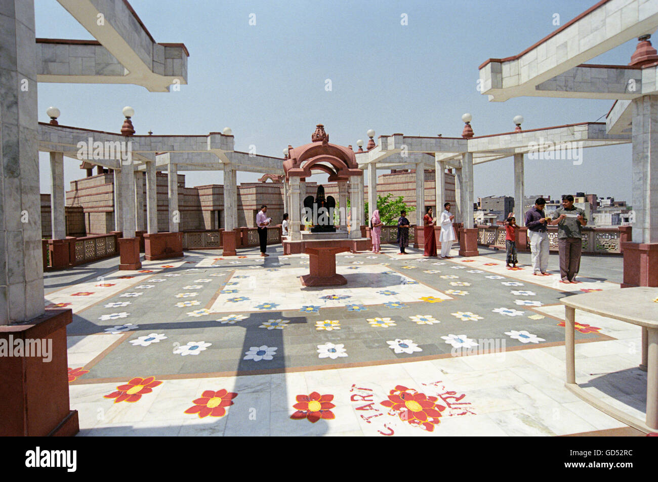 Iskcon temple hi-res stock photography and images - Alamy
