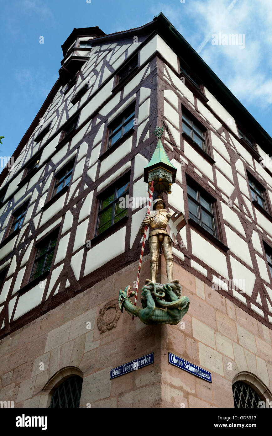 Nuremberg statue pilatus house hi-res stock photography and images - Alamy
