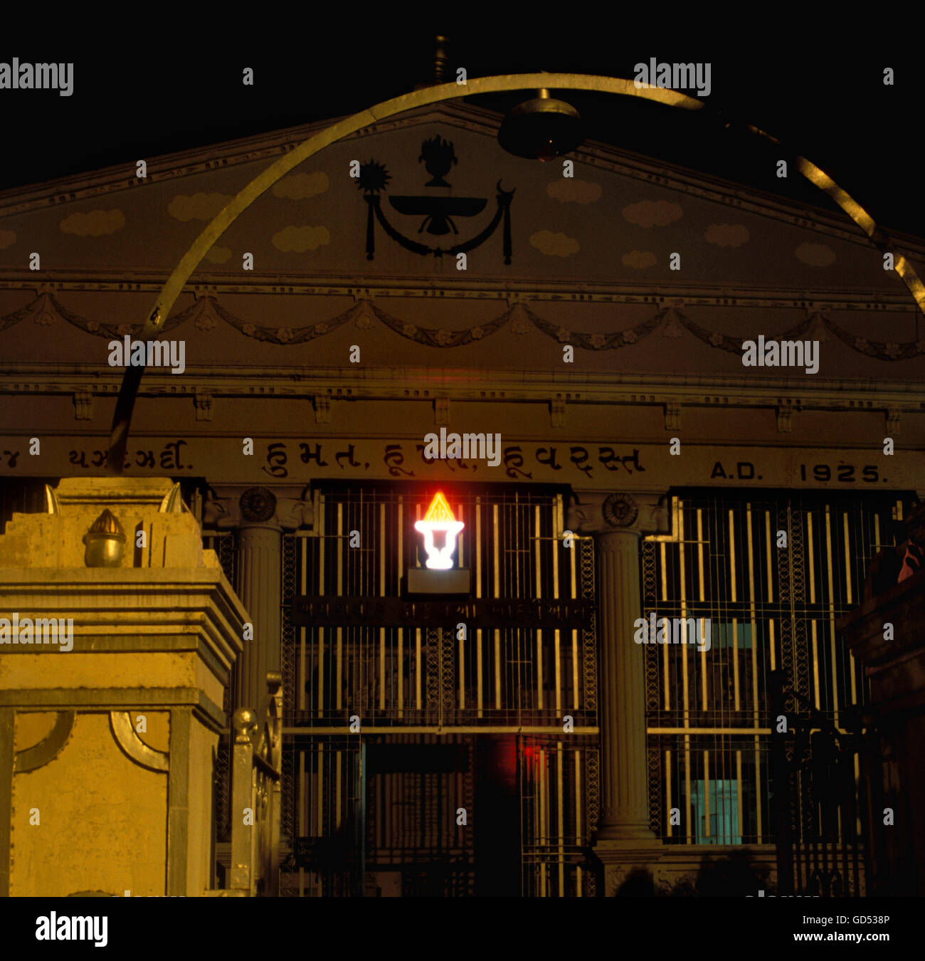 Surat india temple hi-res stock photography and images - Alamy