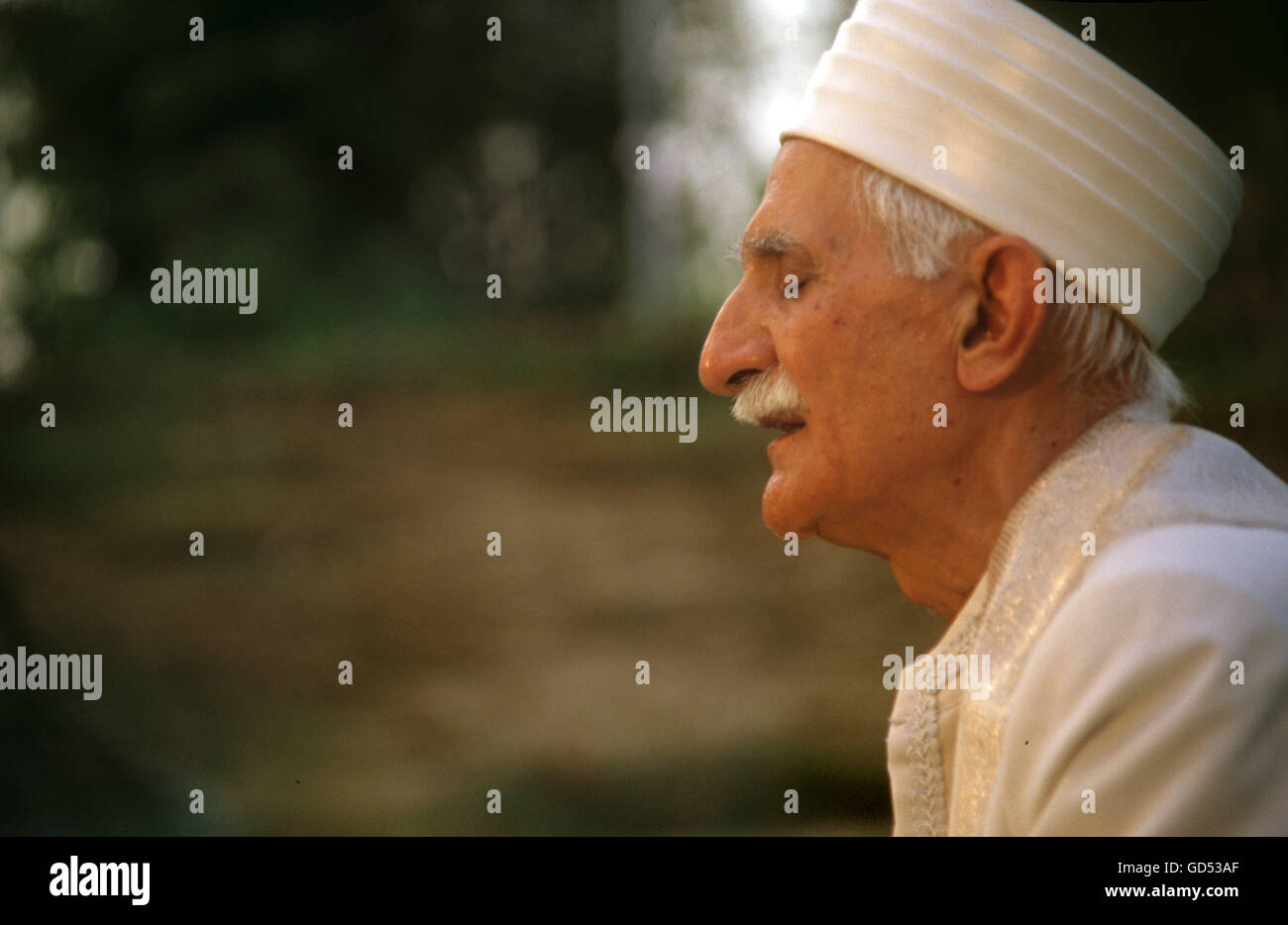 Zoroastrian Priesthood Atharvan Magi Modern Priests